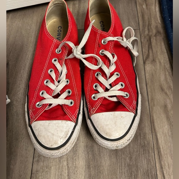 Converse | Shoes | Red Converse Chuck Taylor All Stars Shoes Low Tops ...